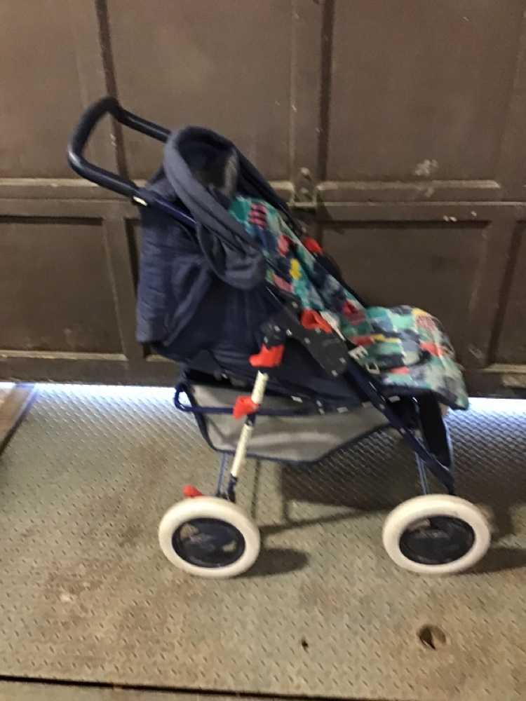 80’S Style Collapsible Stroller